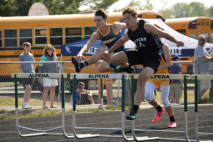 Stars shine bright at Alpena News track meet | News, Sports, Jobs - The ...